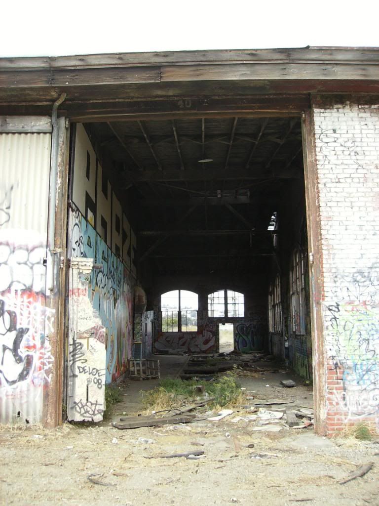 Bayshore Roundhouse - Thread - Urban Exploration Resource
